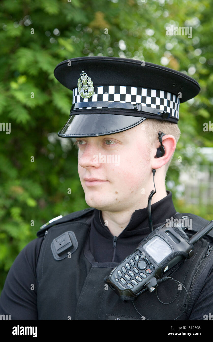 Scottish police badge hi-res stock photography and images - Alamy