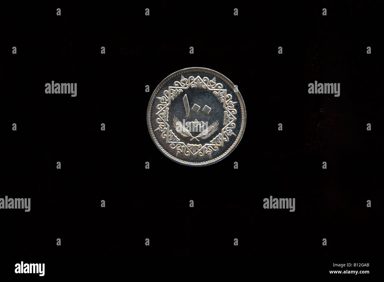 100 dirhams hi-res stock photography and images - Alamy