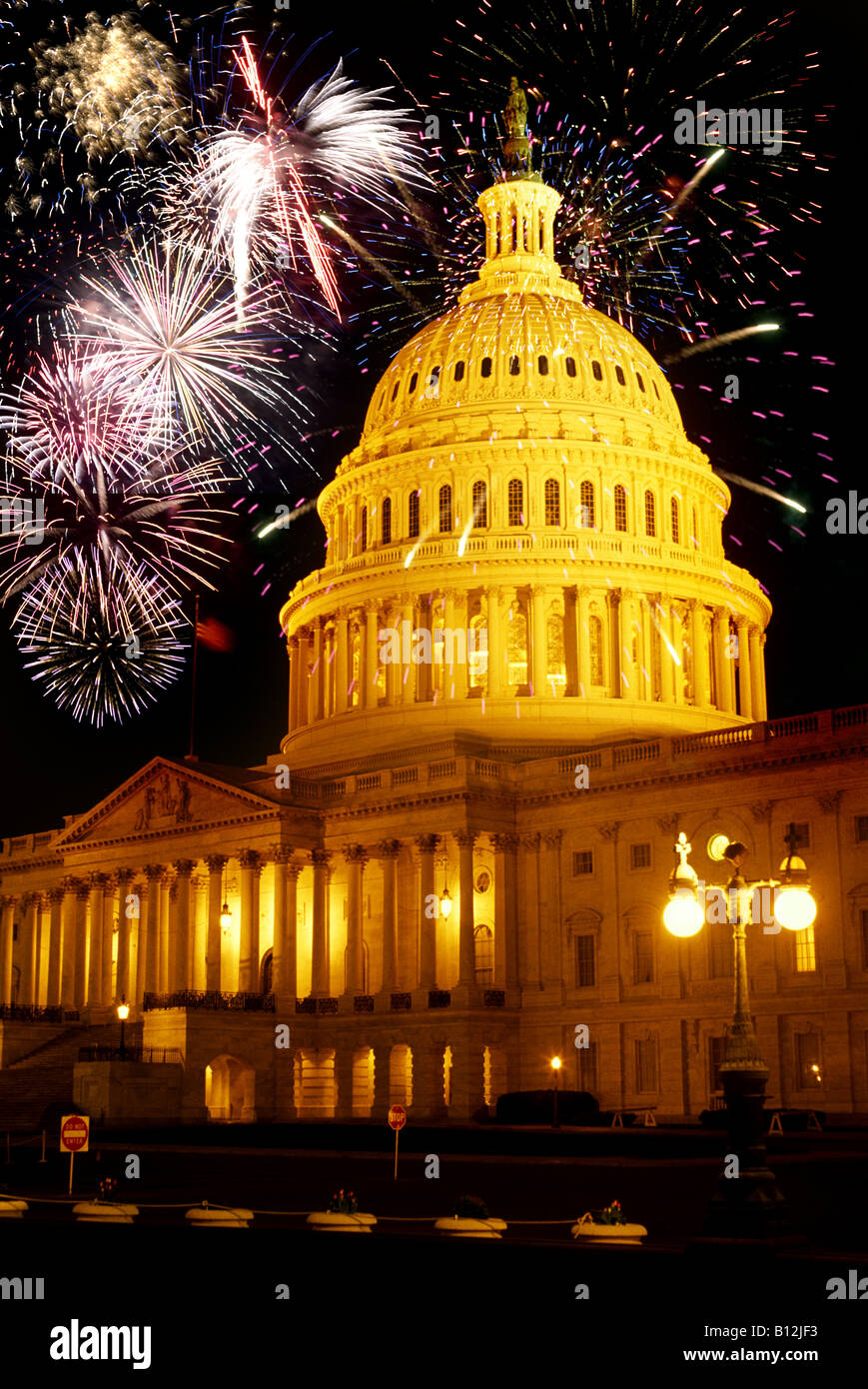 CAPITOL BUILDING DOME WASHINGTON DC USA Stock Photo - Alamy