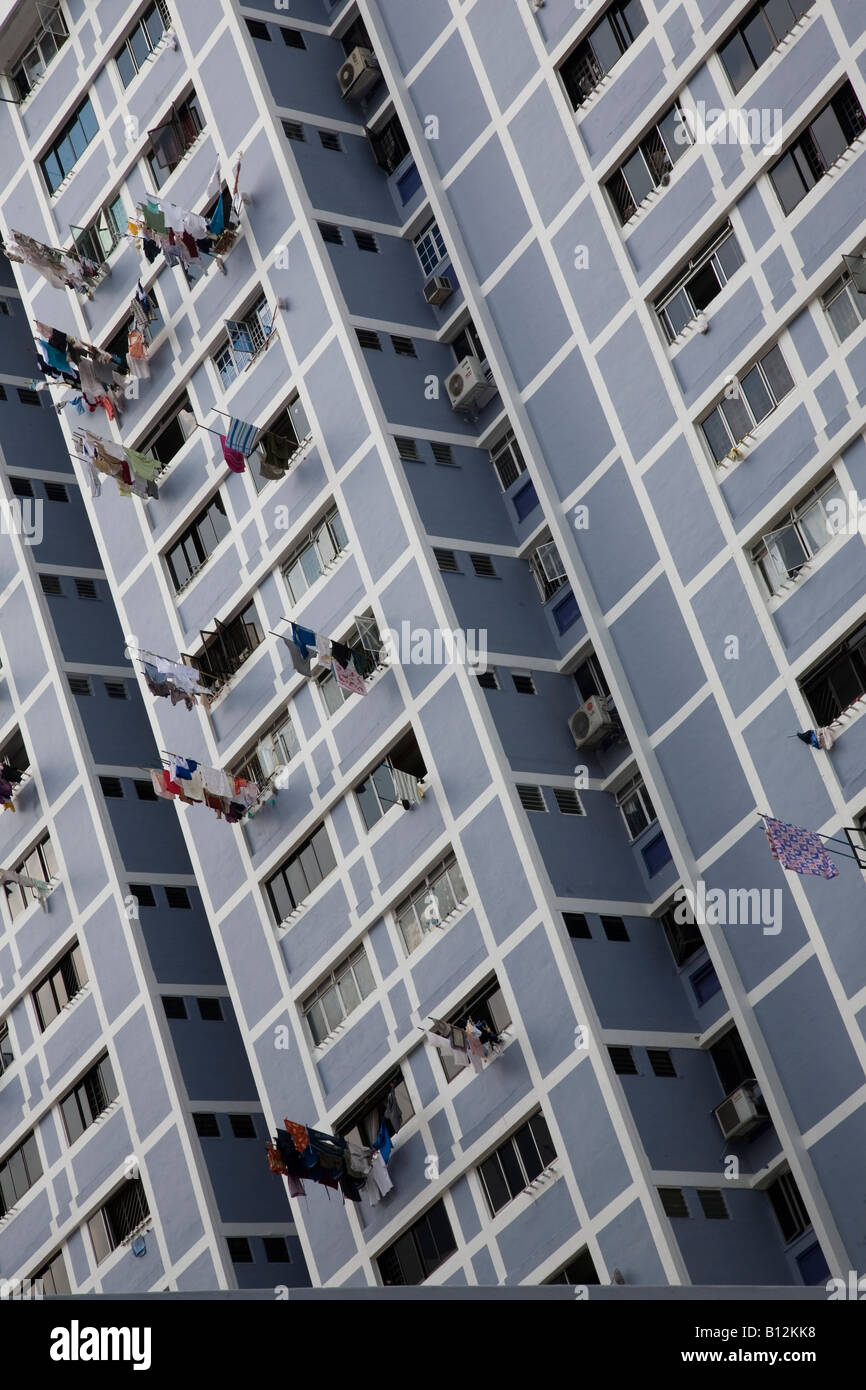 SINGAPORE HIGH RISE TOWER BLOCK WITH LAUNDRY HANGING OUT TO DRY AT ...