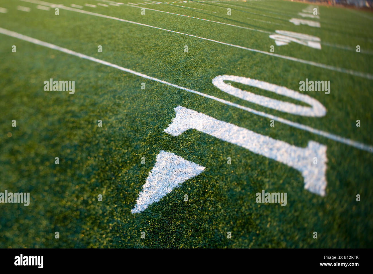 Football line up hi-res stock photography and images - Alamy
