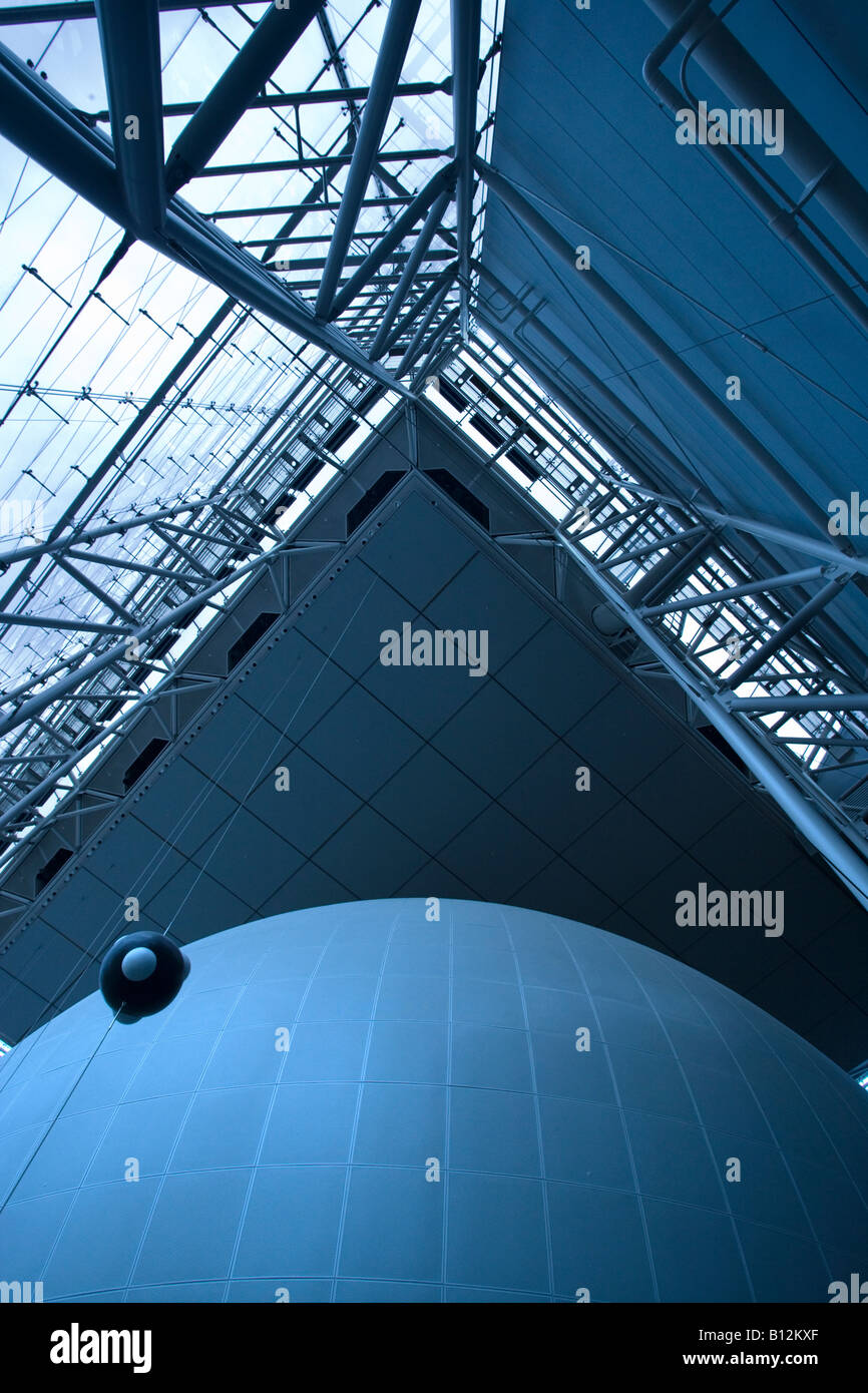 HAYDEN PLANETARIUM ROSE CENTER (©JAMES STEWART POLSHEK 2000) AMERICAN ...