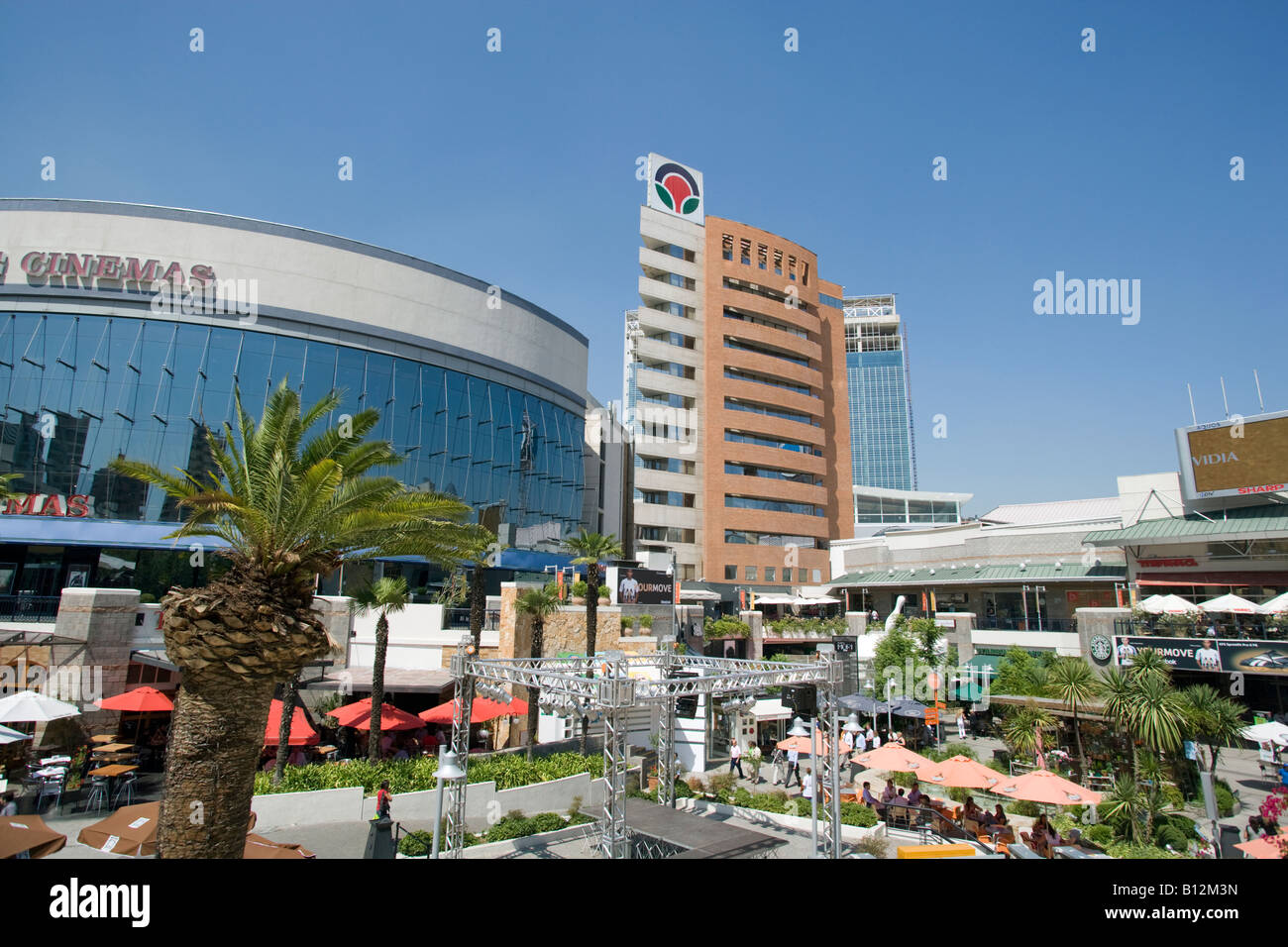 PLAZA LAS CONDES SHOPPING MALL SANTIAGO CHILE Stock Photo - Alamy