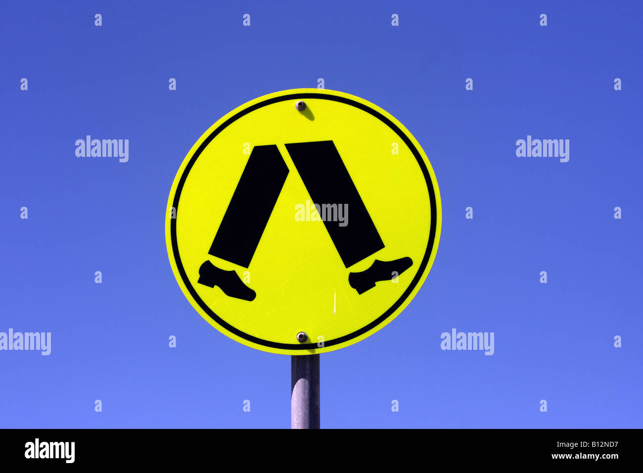 PEDESTRAIN CROSSING SIGN AGAINST BLUE SKY HORIZONTAL BDB11453 Stock ...