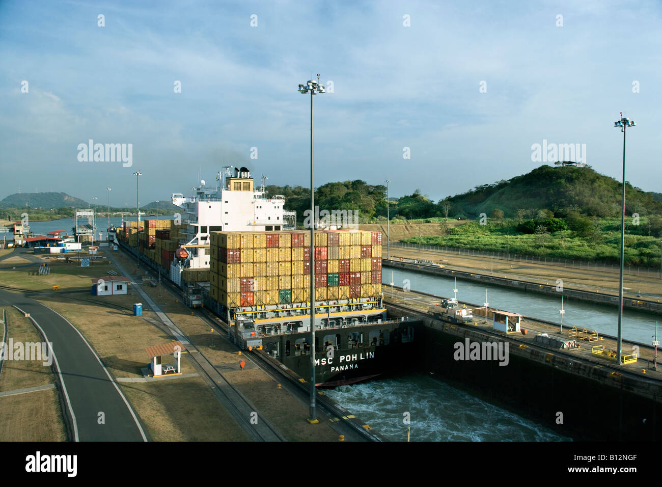 SHIPPING CONTAINERS PANAMAX CONTAINER SHIP MIRAFLORES LOCKS PANAMA ...