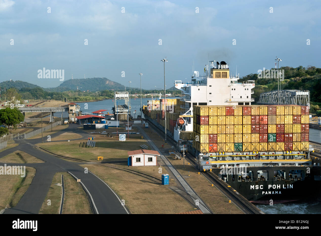 SHIPPING CONTAINERS PANAMAX CONTAINER SHIP MIRAFLORES LOCKS PANAMA ...