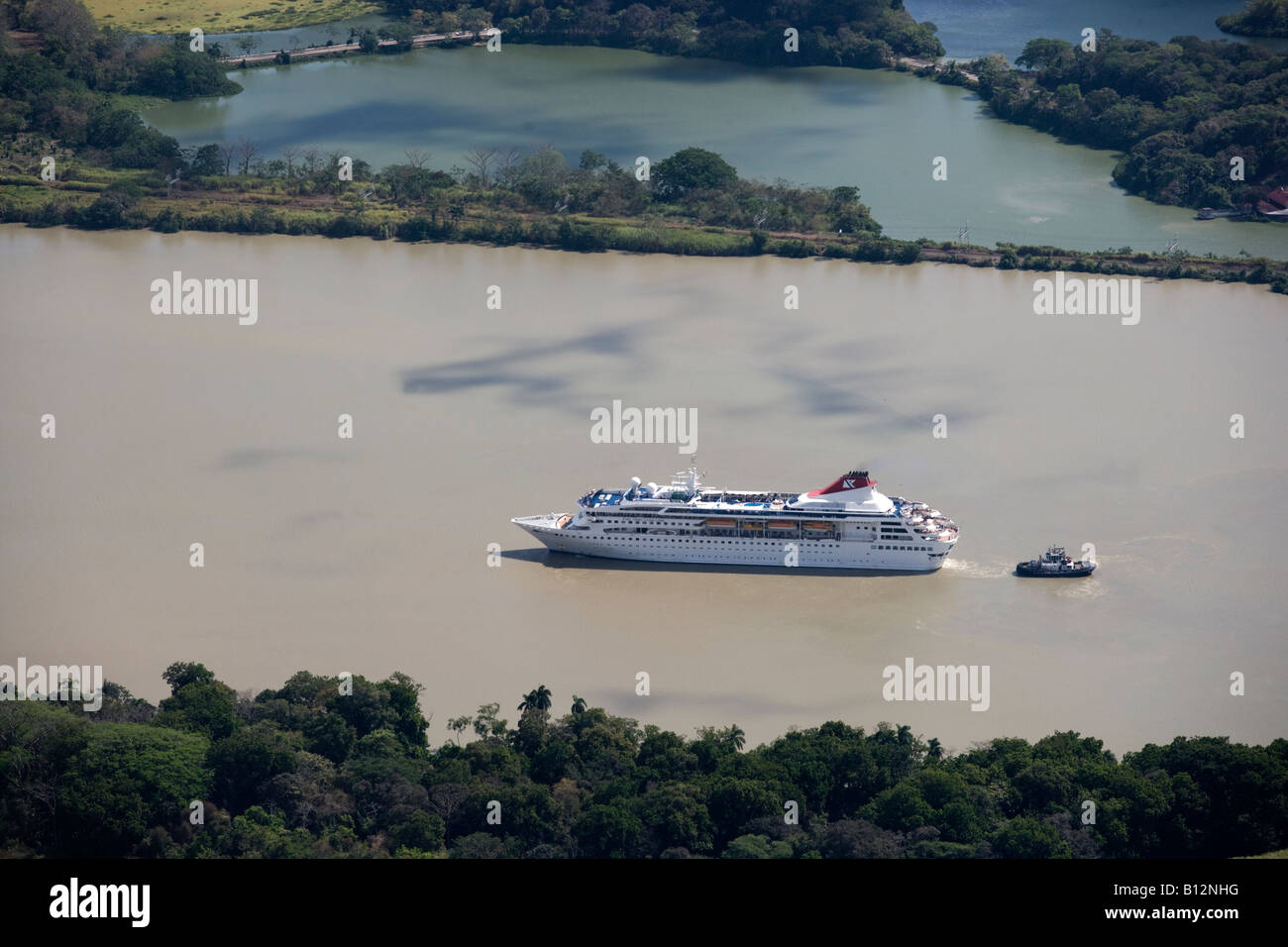 CRUISE SHIP CULEBRA GALLIARD CUT PANAMA CANAL REPUBLIC OF PANAMA Stock ...