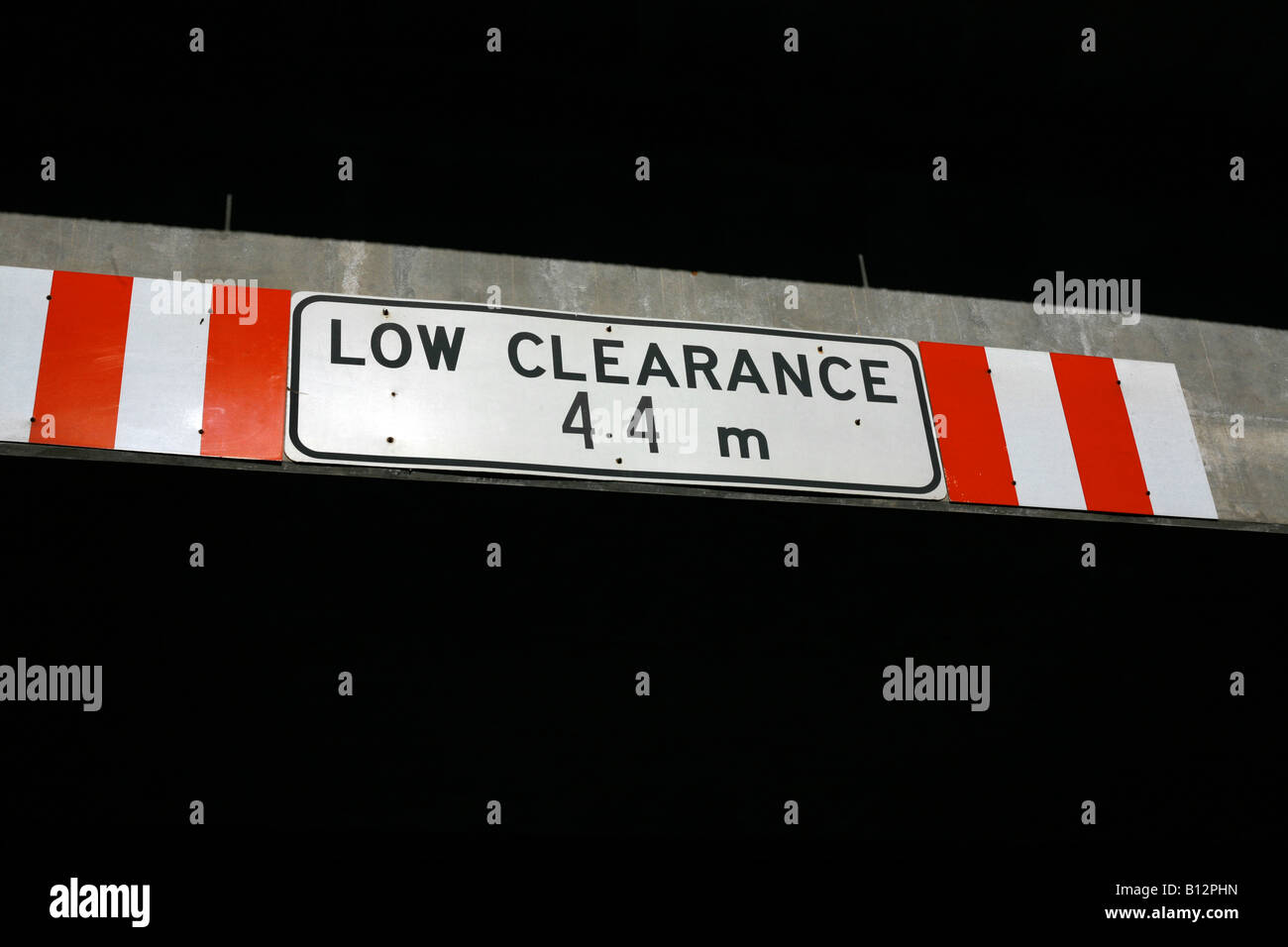 Low clearance bridge hi-res stock photography and images - Alamy