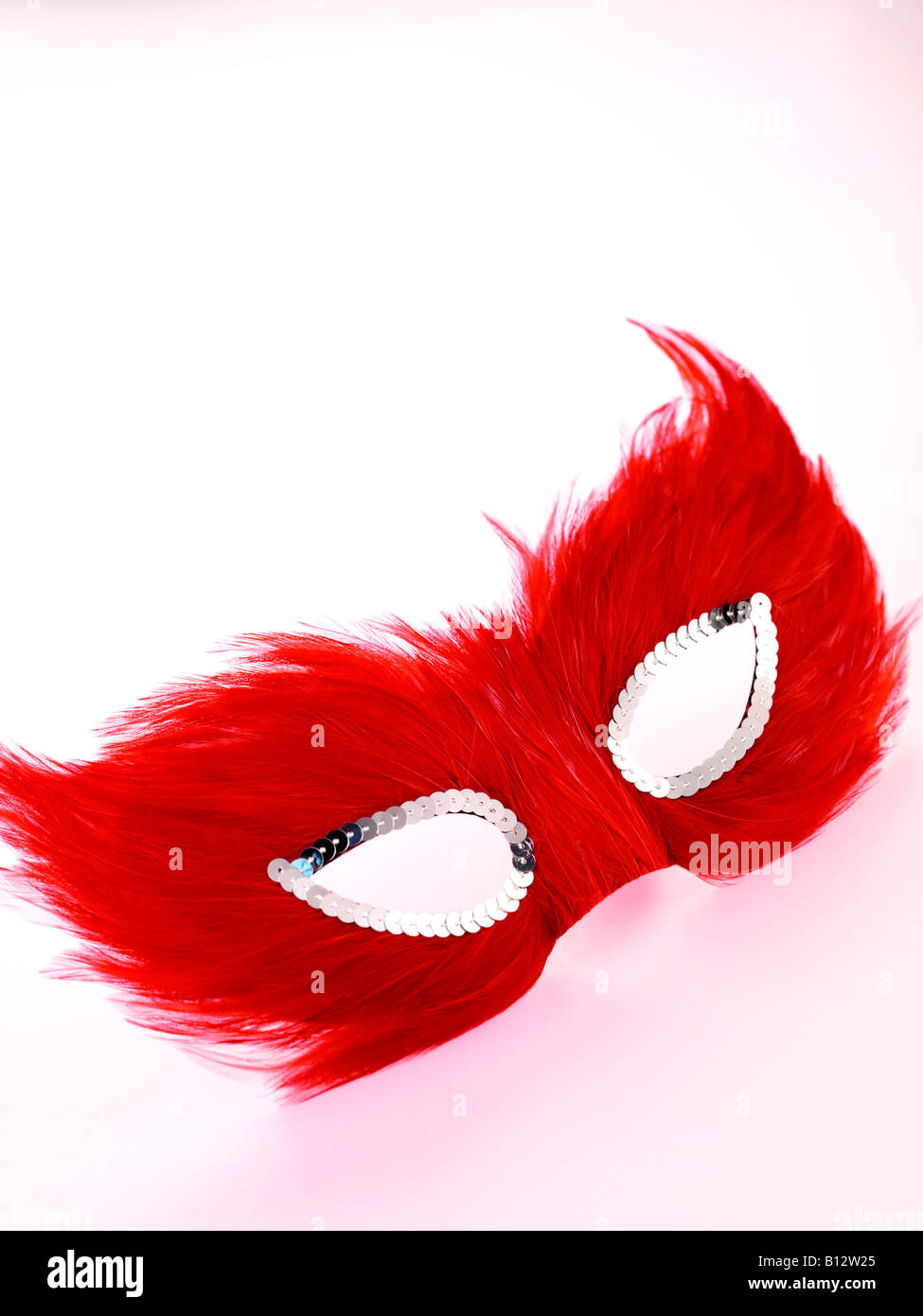 RED MASQUERADE EYE MASK Stock Photo - Alamy