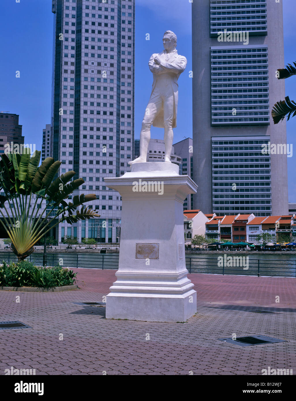 Statue Raffles, Singapore Stock Photo - Alamy