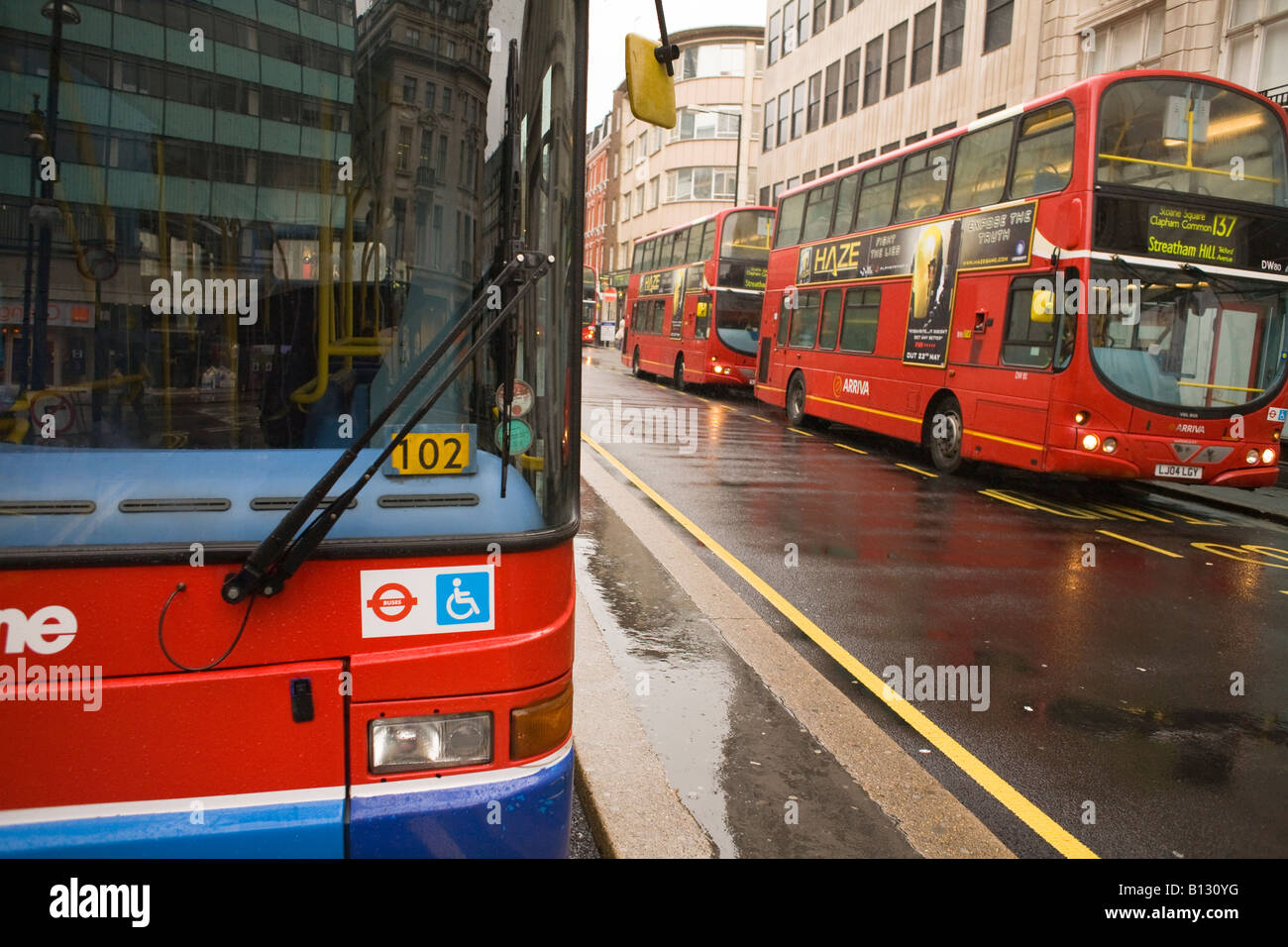 Omnibus london hi-res stock photography and images - Alamy