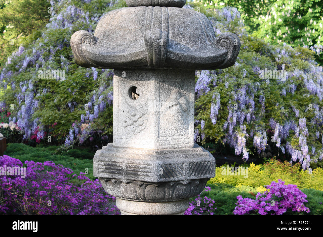 Stone lantern.Japanese garden Stock Photo - Alamy