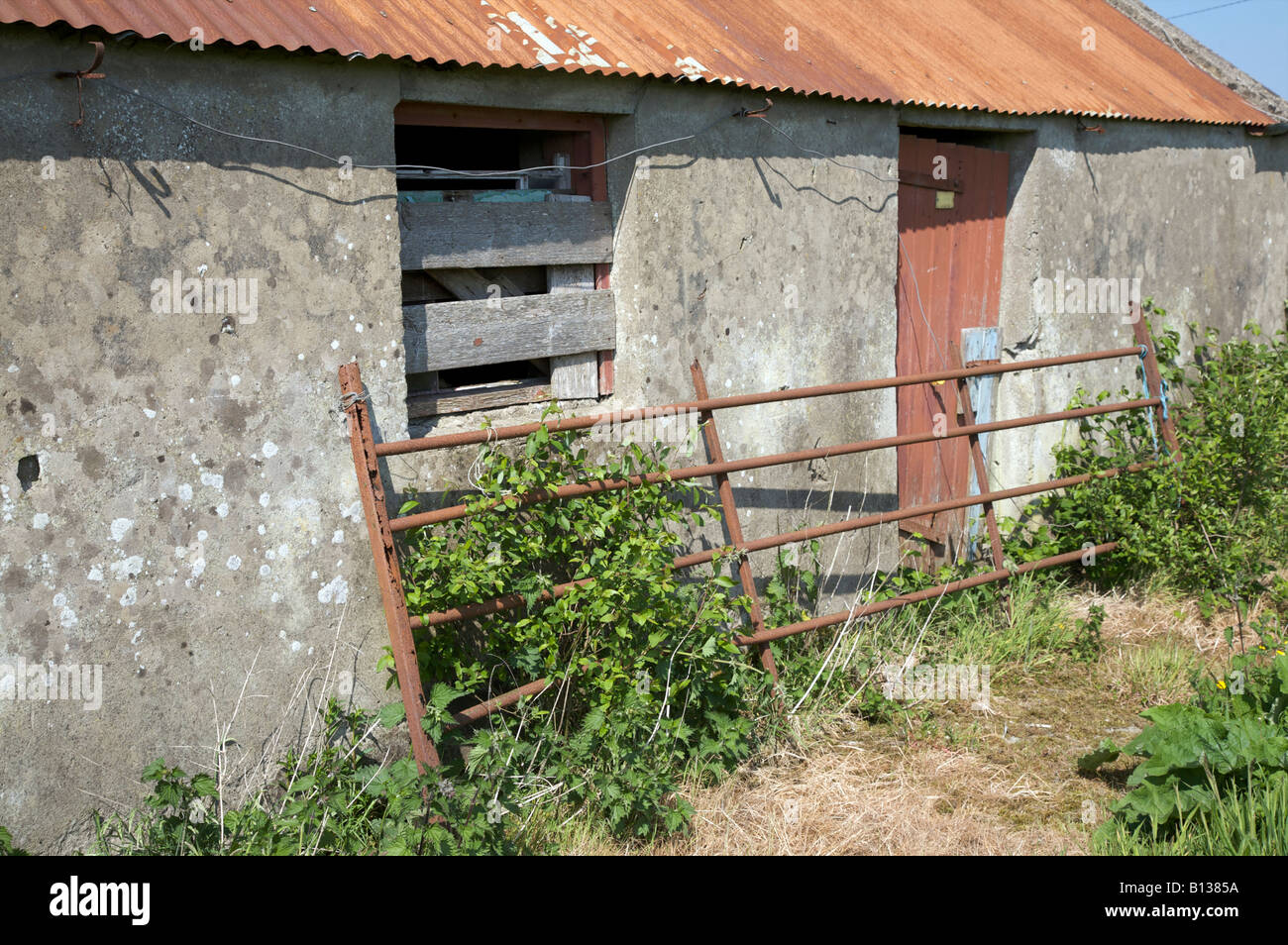 ABANDONED AND DERELICT FARM BUILDINGS IN COUNTY LEITRIM SOUTHERN ...