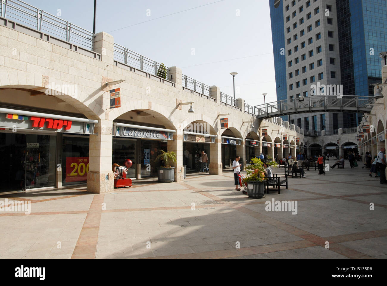 Israel Herzliya Shopping Mall Stock Photo - Alamy