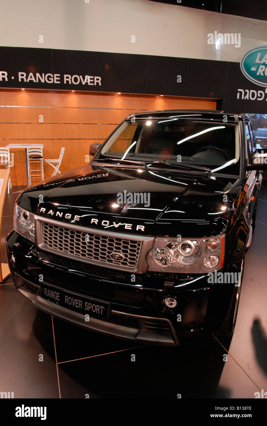 Israel New model cars on display at a car show Range Rover April 2008 ...