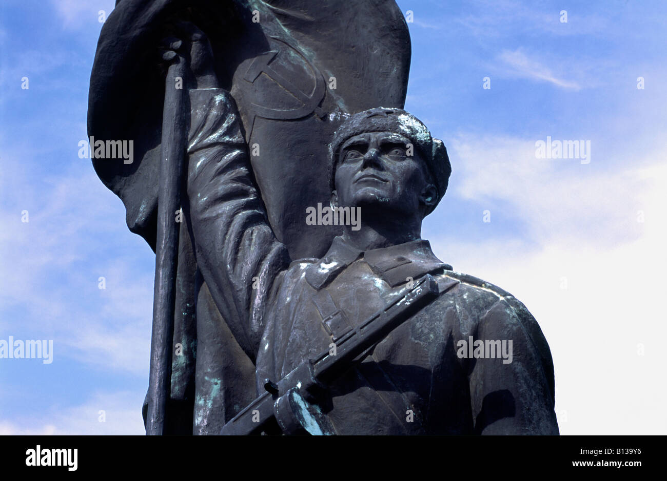 Communist era statues in Szobor Park. Budapest, Hungary Stock Photo - Alamy