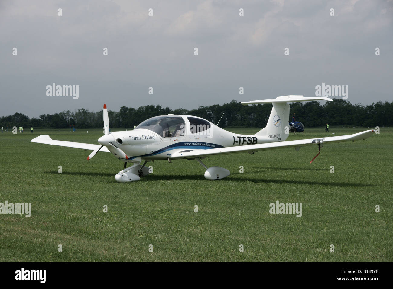 Diamond da 40 training aircraft Stock Photo - Alamy