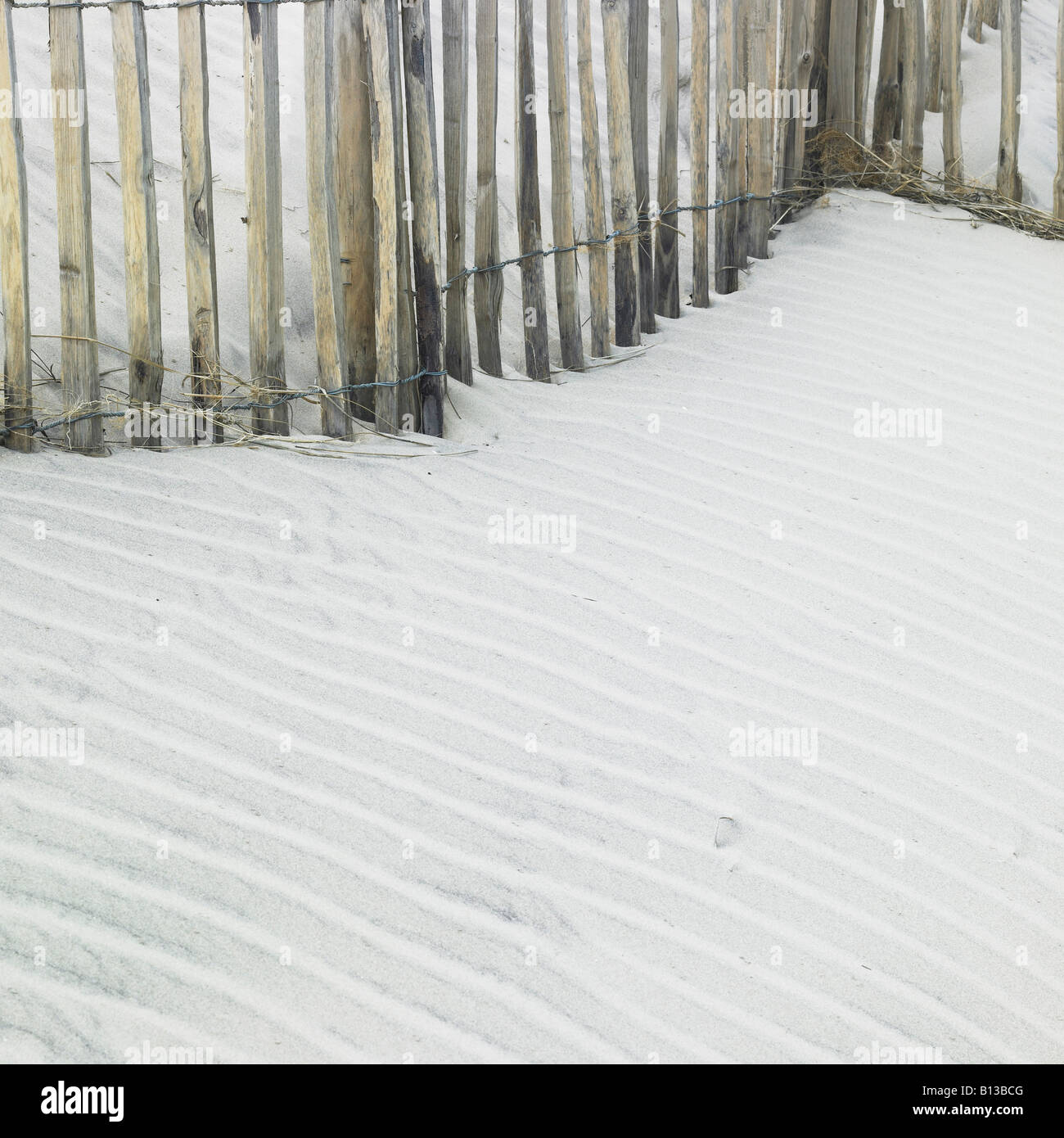 Fence submerged hi-res stock photography and images - Alamy