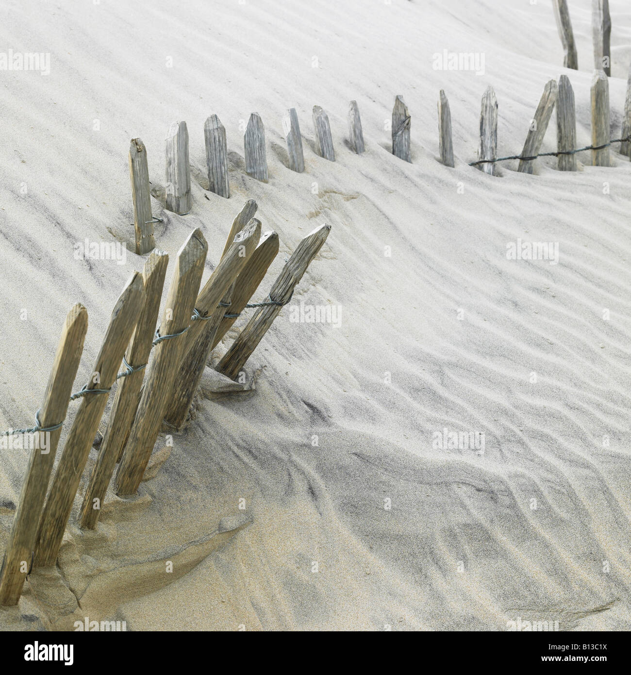 Fence submerged hi-res stock photography and images - Alamy