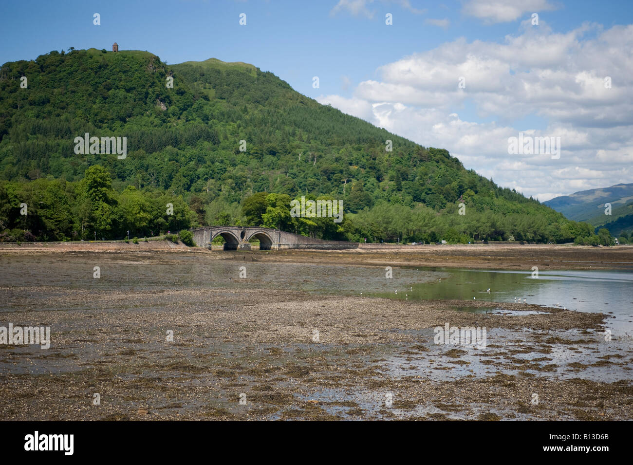 Inveraray bridge loch fyne argyll scotland Stock Photo - Alamy