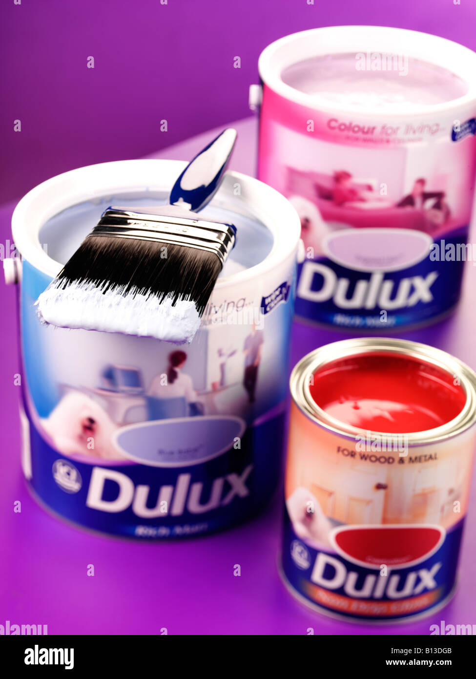 Dulux paint hi-res stock photography and images - Alamy