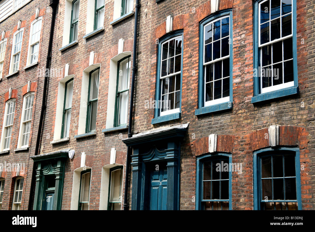 Spitalfields london houses hi-res stock photography and images - Alamy