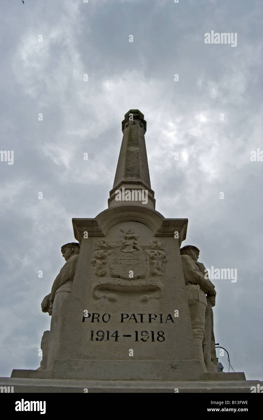 british war memorial at richmond upon thames, surrey, england, with ...