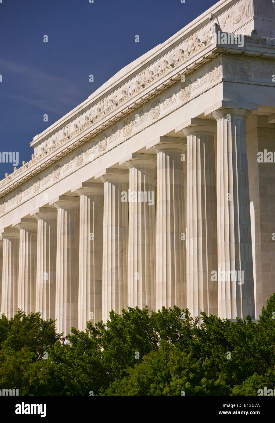 Memorial structures hi-res stock photography and images - Alamy