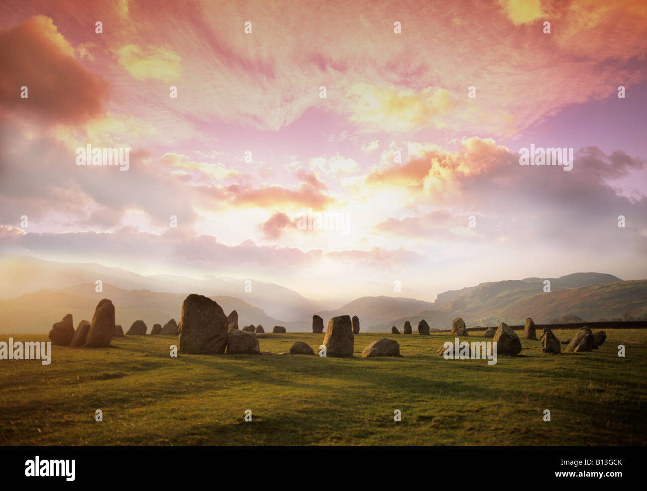 Castlerigg stone circle sunset lake hi-res stock photography and images ...