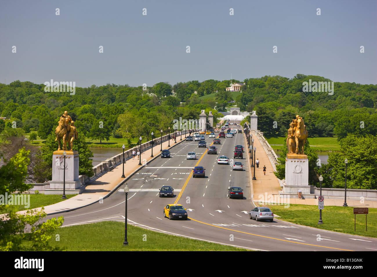 Bridge memorial hi-res stock photography and images - Alamy