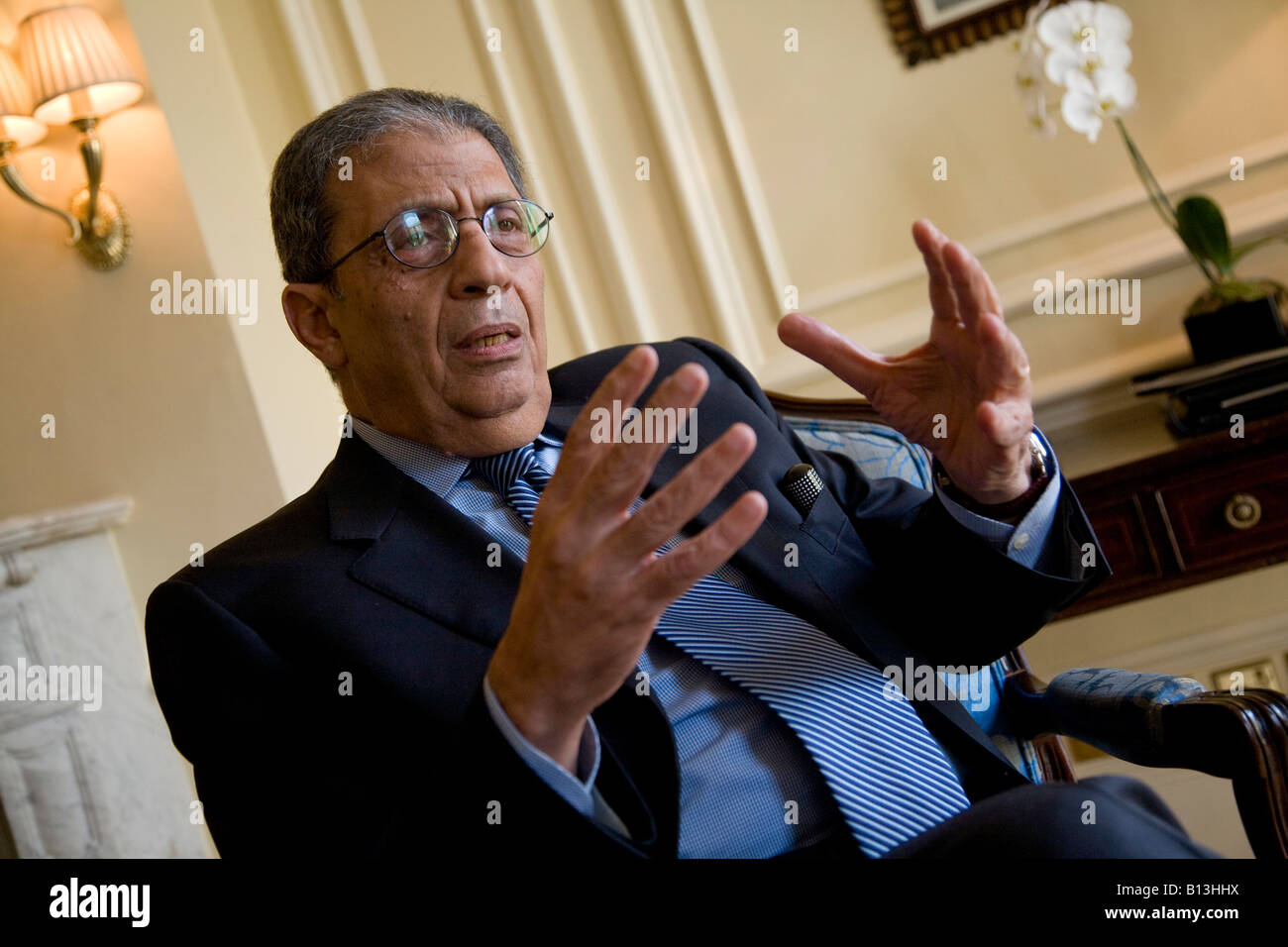 Arab League Secretary General Amr Moussa Stock Photos & Arab League ...