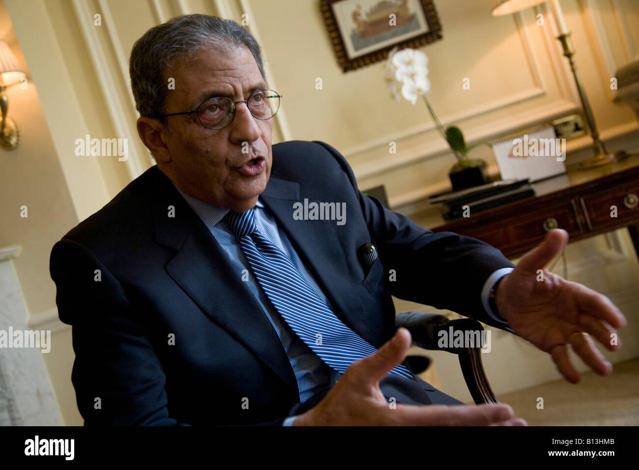 H.E. Mr . Amr Moussa The Secretary General of the League of Arab States ...