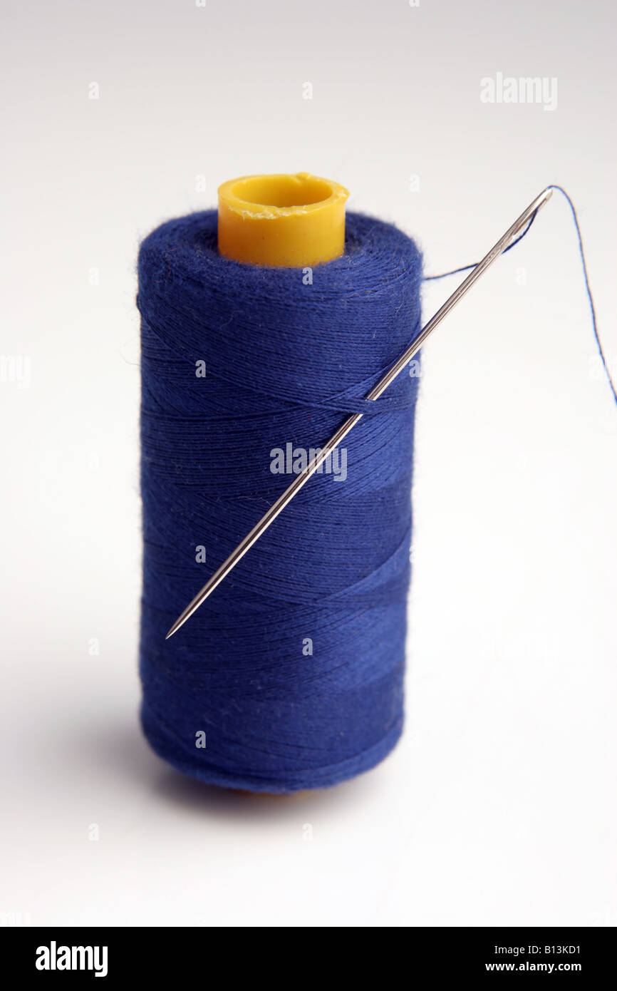 Cotton thread hi-res stock photography and images - Alamy
