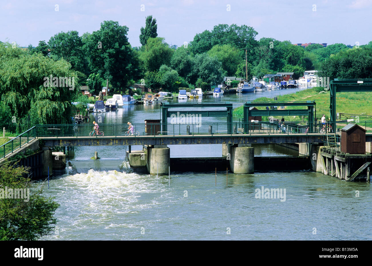 Nene River Peterborough Lock view from Parkway Northamptonshire England ...