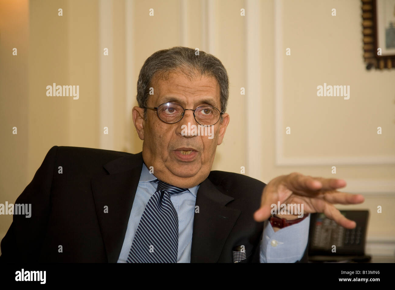 H.E. Mr . Amr Moussa The Secretary General of the League of Arab States ...