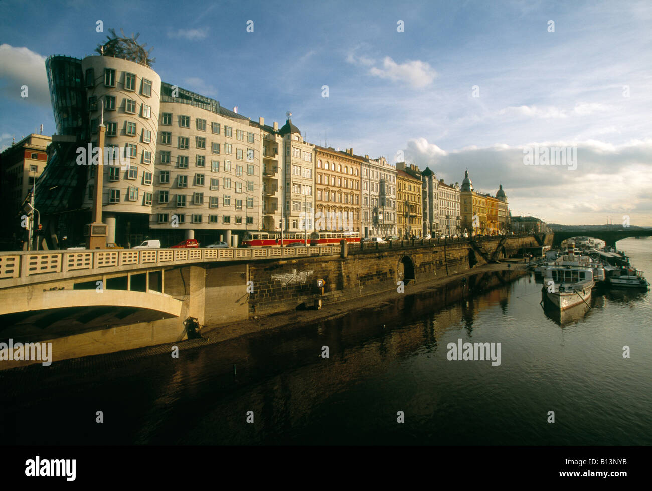 The Dancing Building, Prague, Czech Republic Stock Photo - Alamy