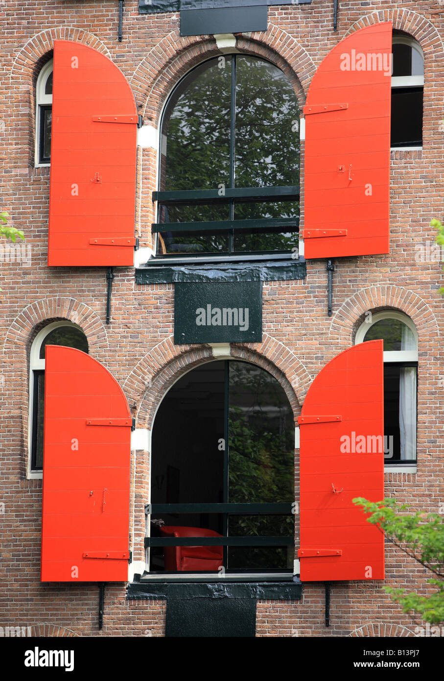 Victorian shutters hi-res stock photography and images - Alamy