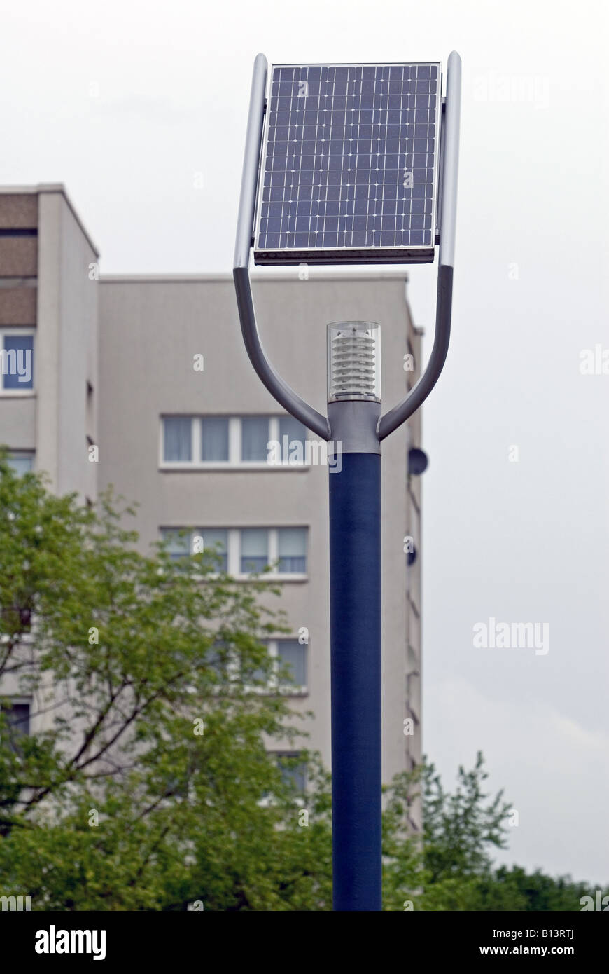 Solar powered street light on a housing estate, Bocklemund, Cologne ...