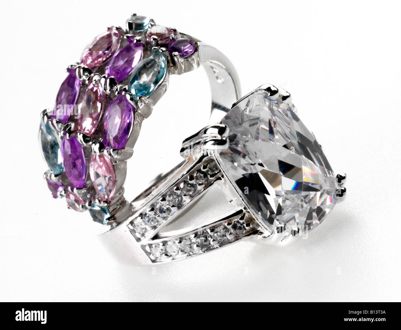 Semi rings hi-res stock photography and images - Alamy