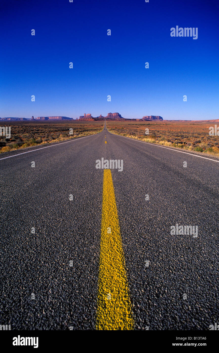 ROUTE163 MONUMENT VALLEY NAVAJO TRIBAL PARK ARIZONA USA Stock Photo - Alamy