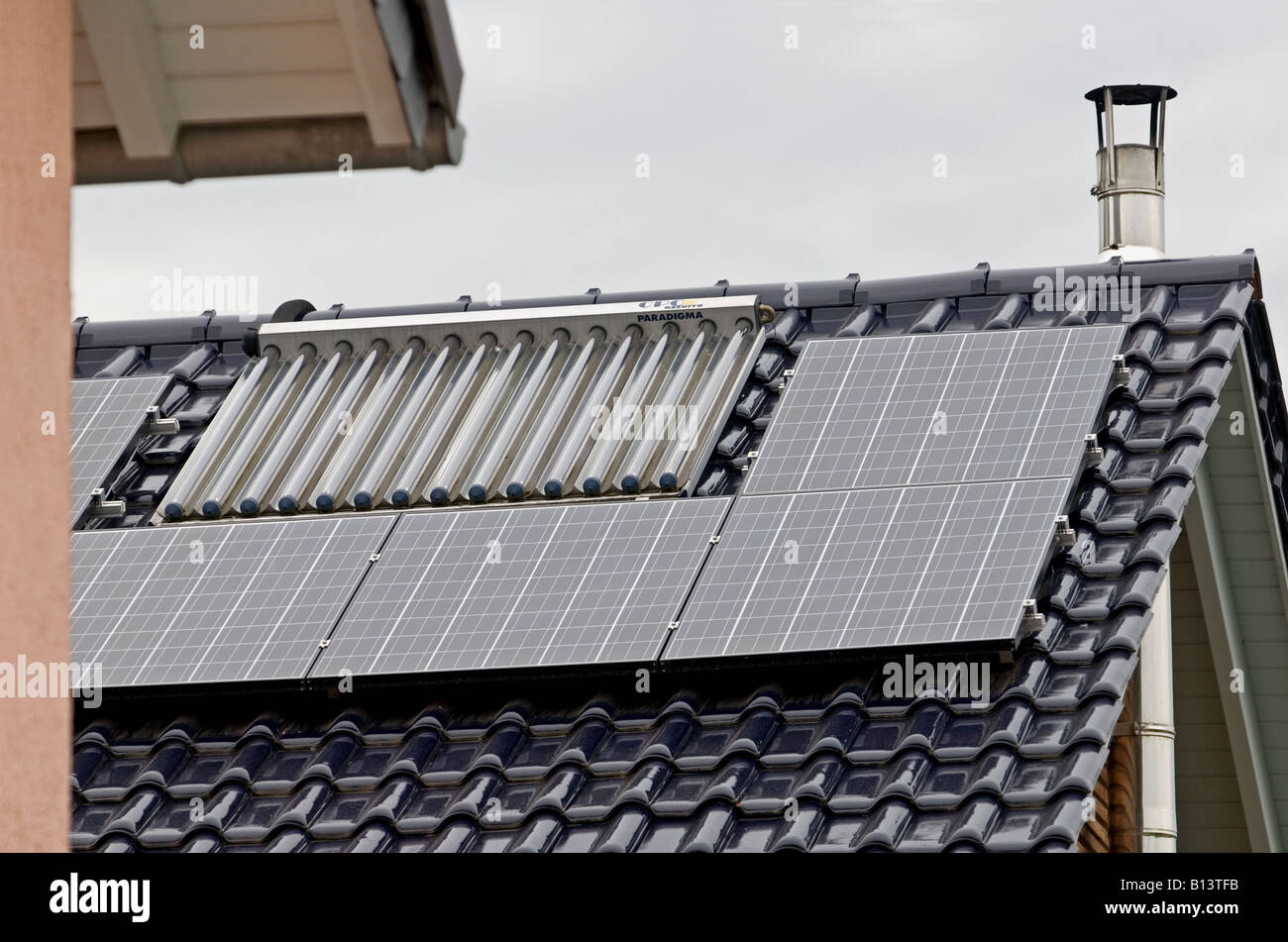 Photovoltaic house hi-res stock photography and images - Alamy