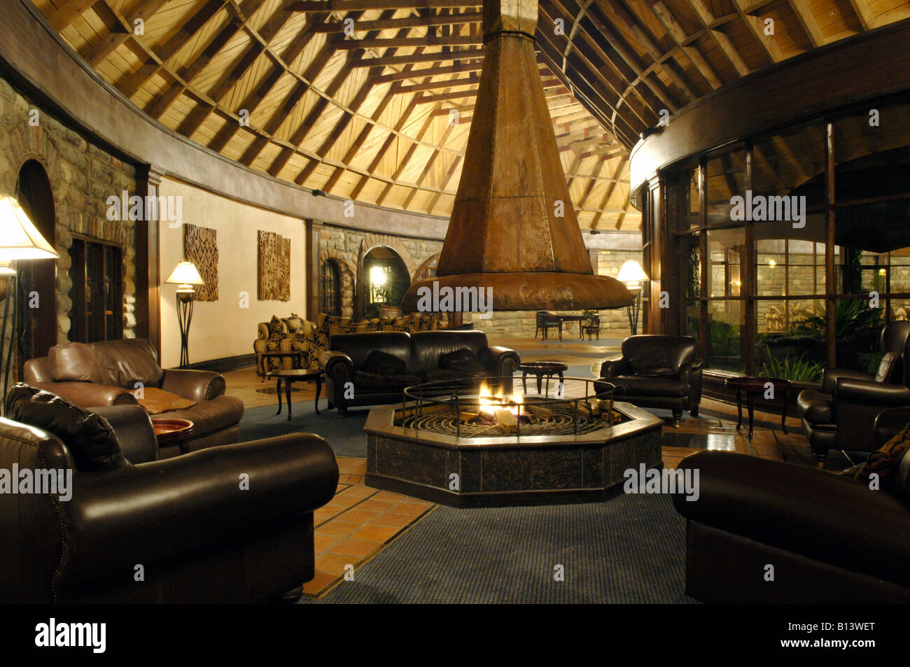 Decoration fireplace hi-res stock photography and images - Alamy