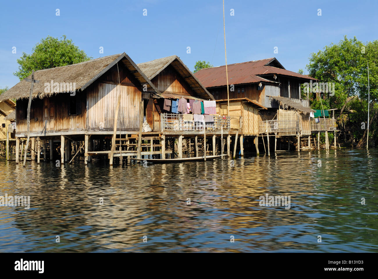 Southeast asia myanmar burma inlay lake houses hi-res stock photography ...