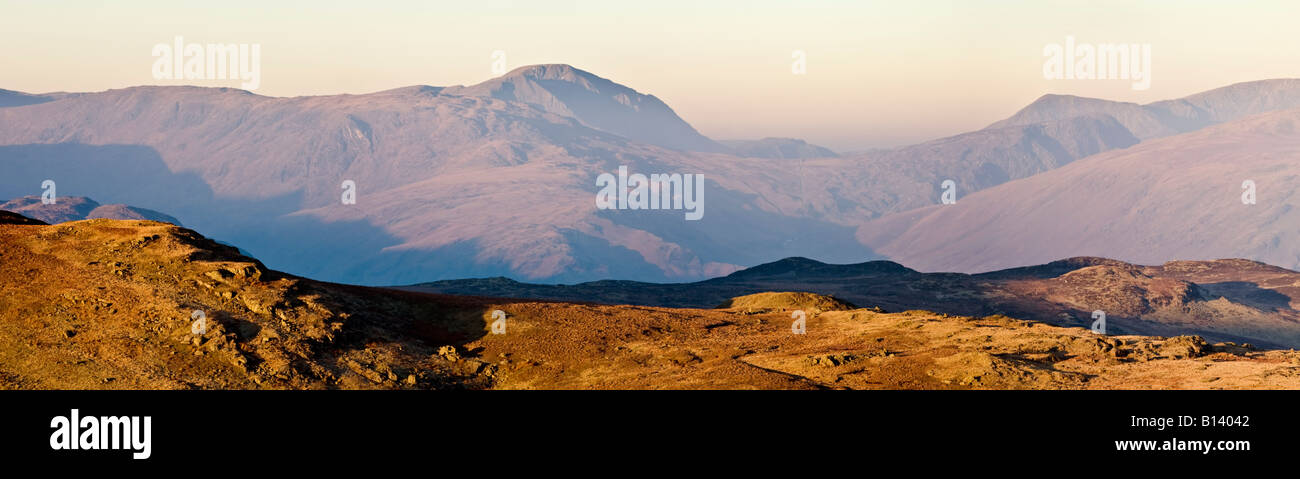 Looking in letterbox hi-res stock photography and images - Alamy