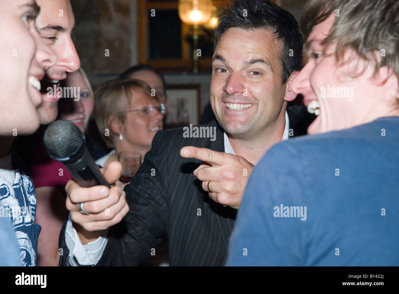 Johnny Cowling live at the Harbourside! Stock Photo - Alamy