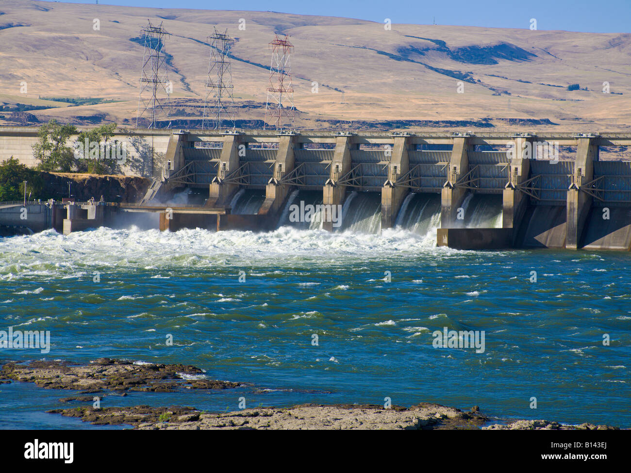 The Dalles Dam, Hydroelectric Dam, Columbia River, Oregon, USA Stock ...