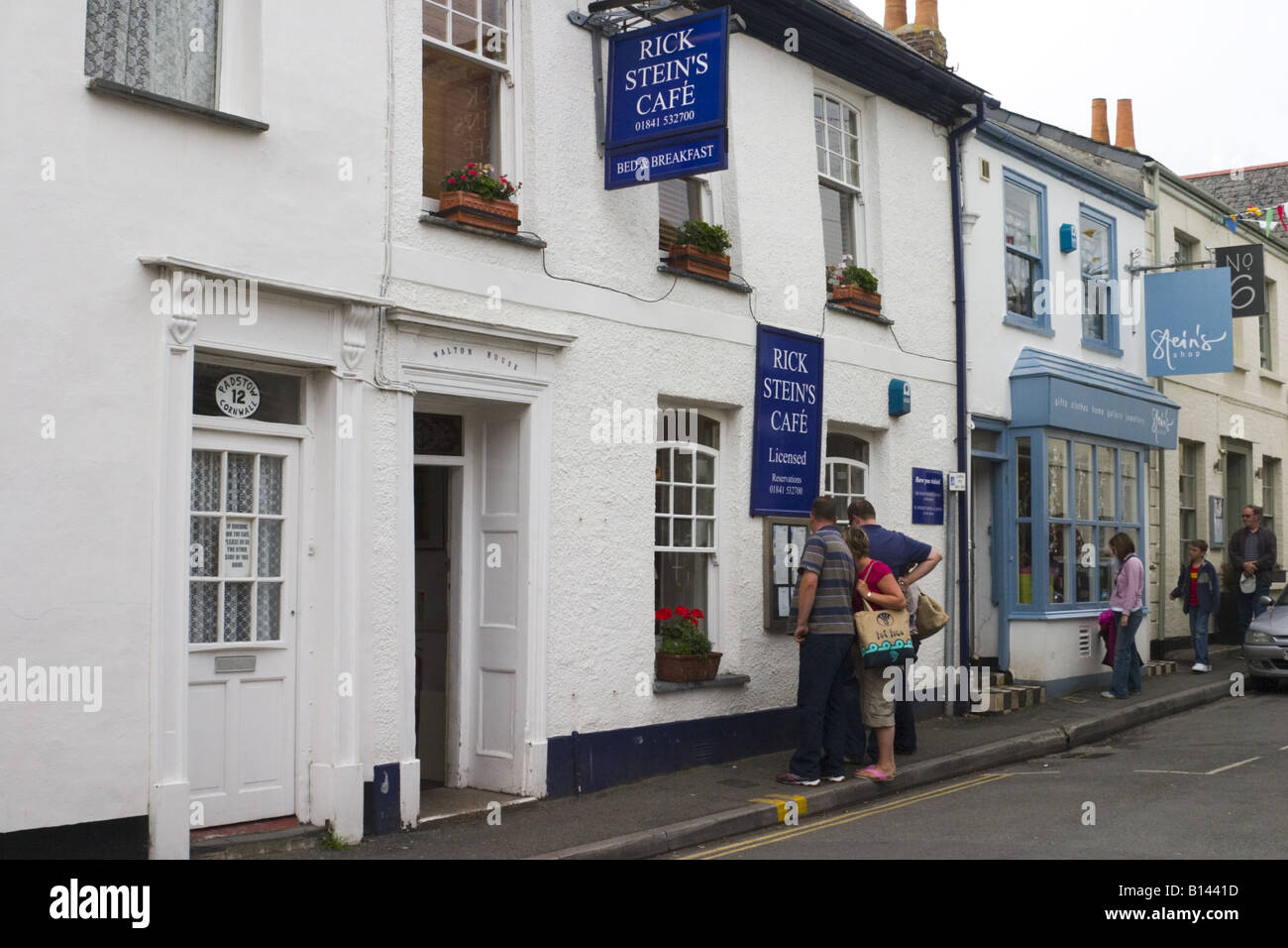 Cornwall padstow rick stein cafe hi-res stock photography and images ...