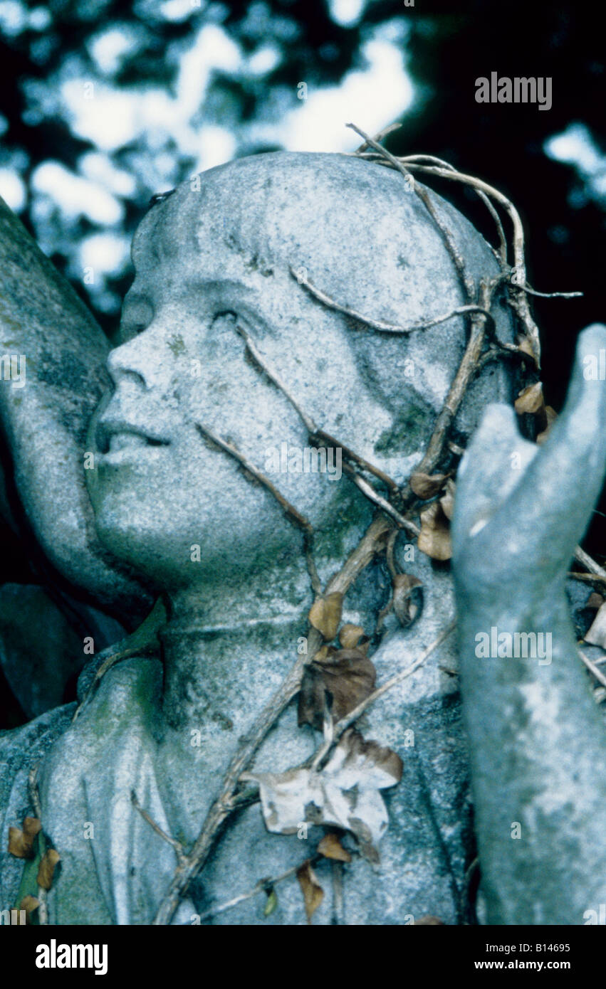 Nunhead Cemetery, London, England Stock Photo - Alamy