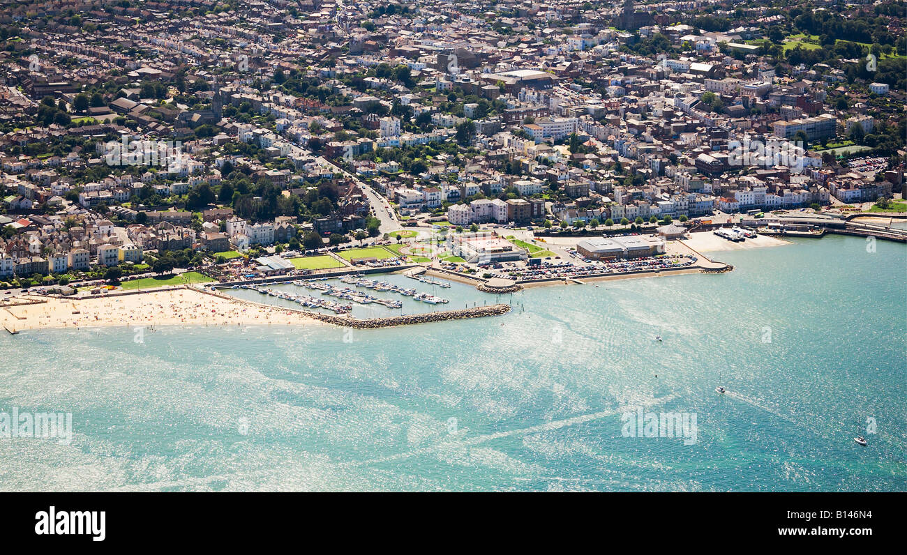 Aerial view ryde isle wight hi-res stock photography and images - Alamy