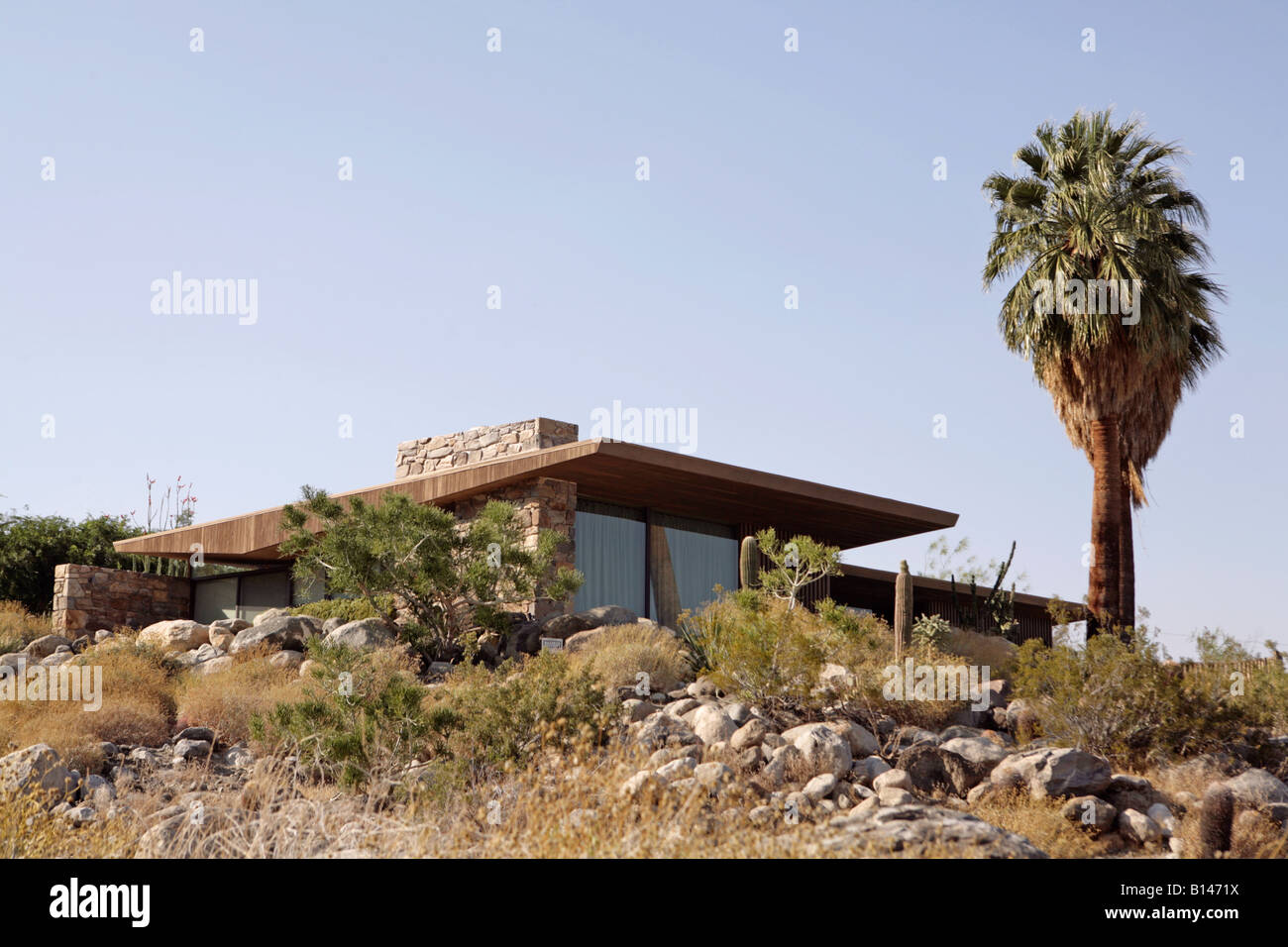 Edris House, Palm Springs, Architect Emerson Stewart Williams Stock ...